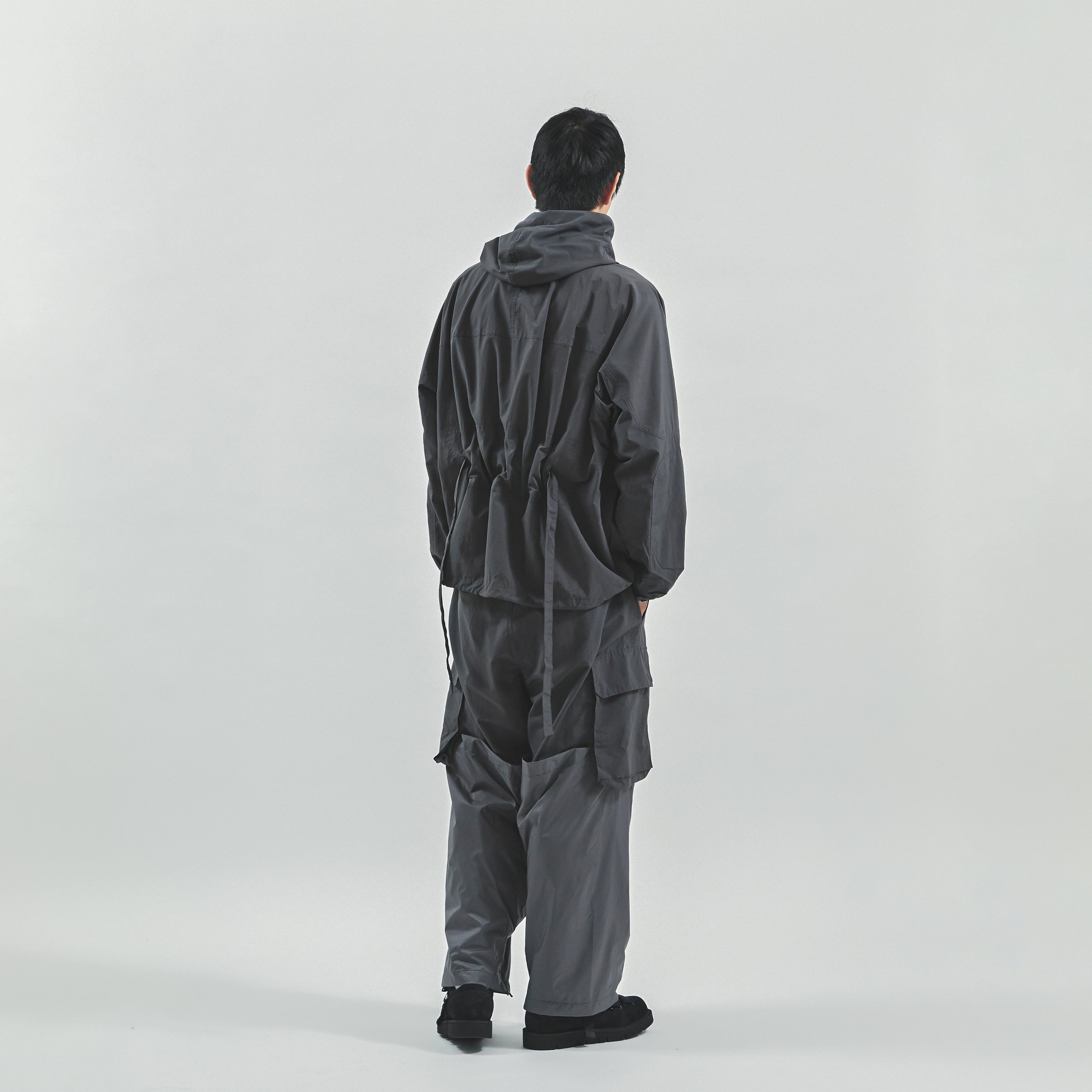 「NEUTRAL HOODED BLOUSON & FATIGUE OVERWRAP PT」 – meanswhile 公式オンラインストア