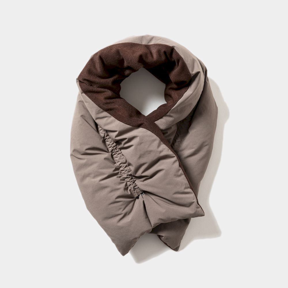 Wrap Down Muffler (Dark Taupe) / MW-AC23210 – meanswhile 公式オンラインストア